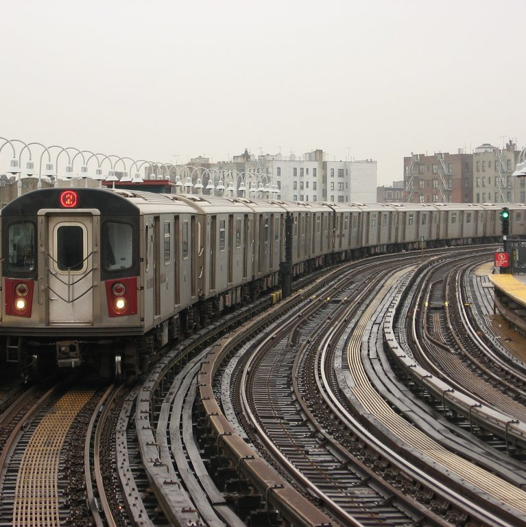 NYC MTA Dianne AI Voice Generator | Jammable AI Covers