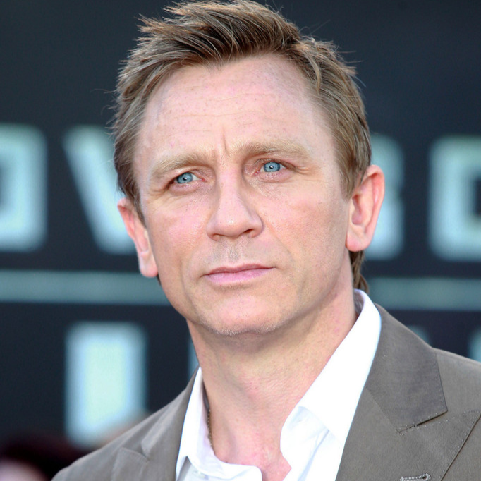 Daniel Craig AI Voice Generator | Jammable AI Covers