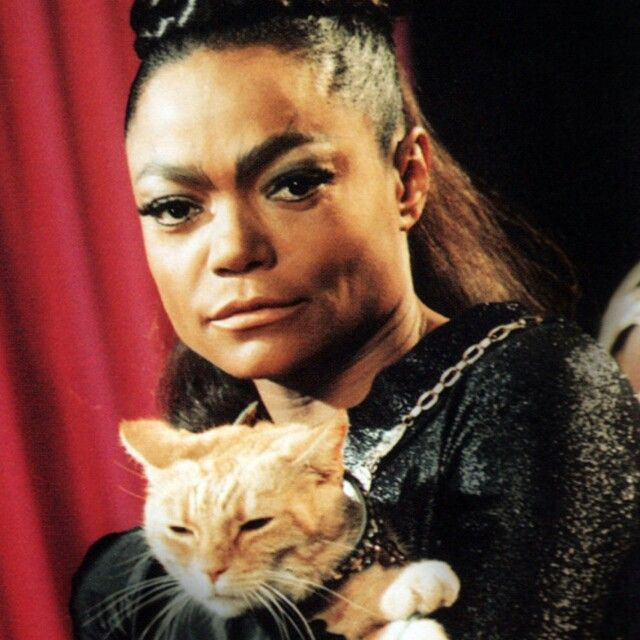 Eartha Kitt AI Voice Generator | Jammable AI Covers