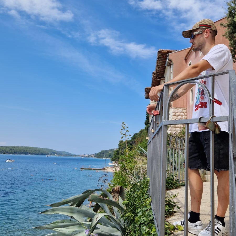 Justin AI Voice Generator | Jammable AI Covers