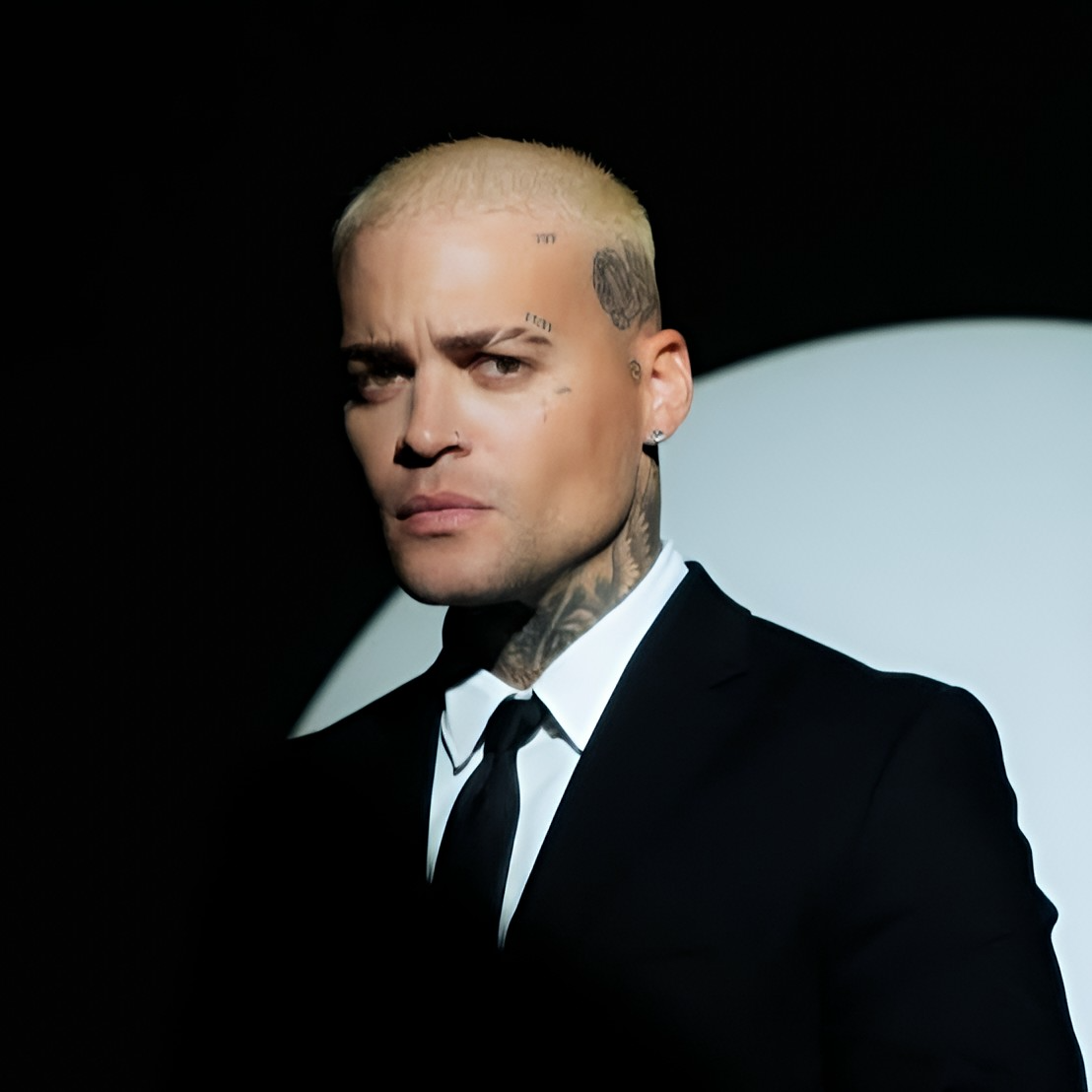 Izaak AI Voice Generator | Jammable AI Covers